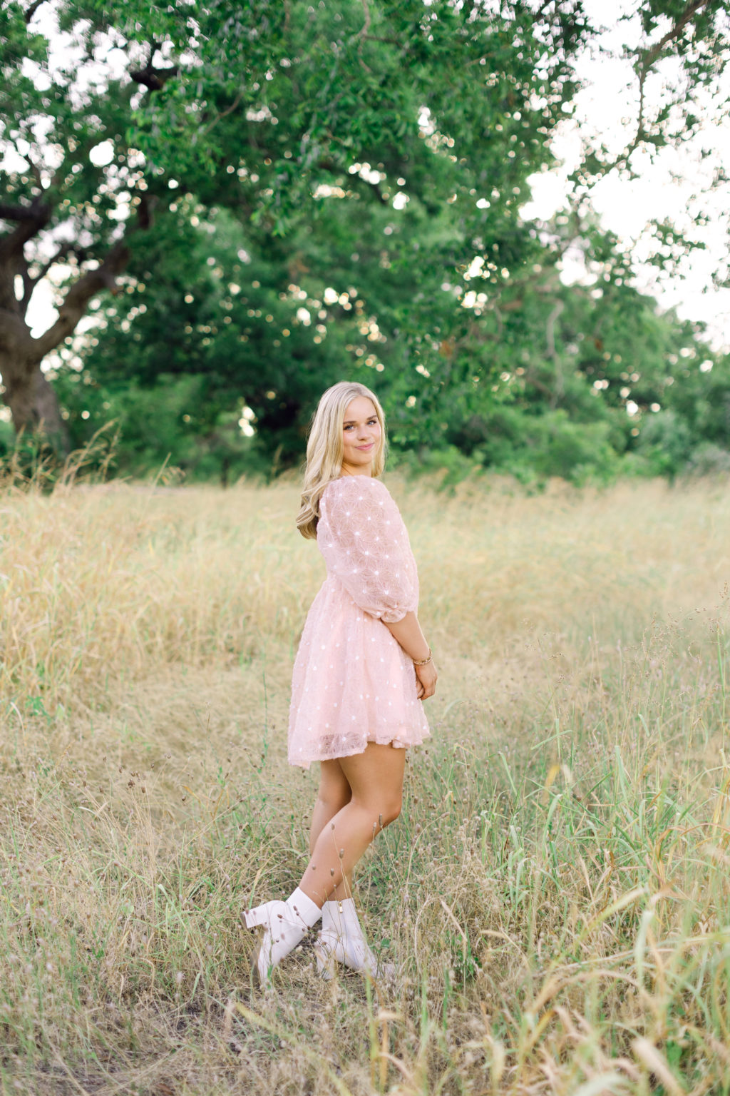 Georgetown Senior Photos | Alexis | Berry Springs Park